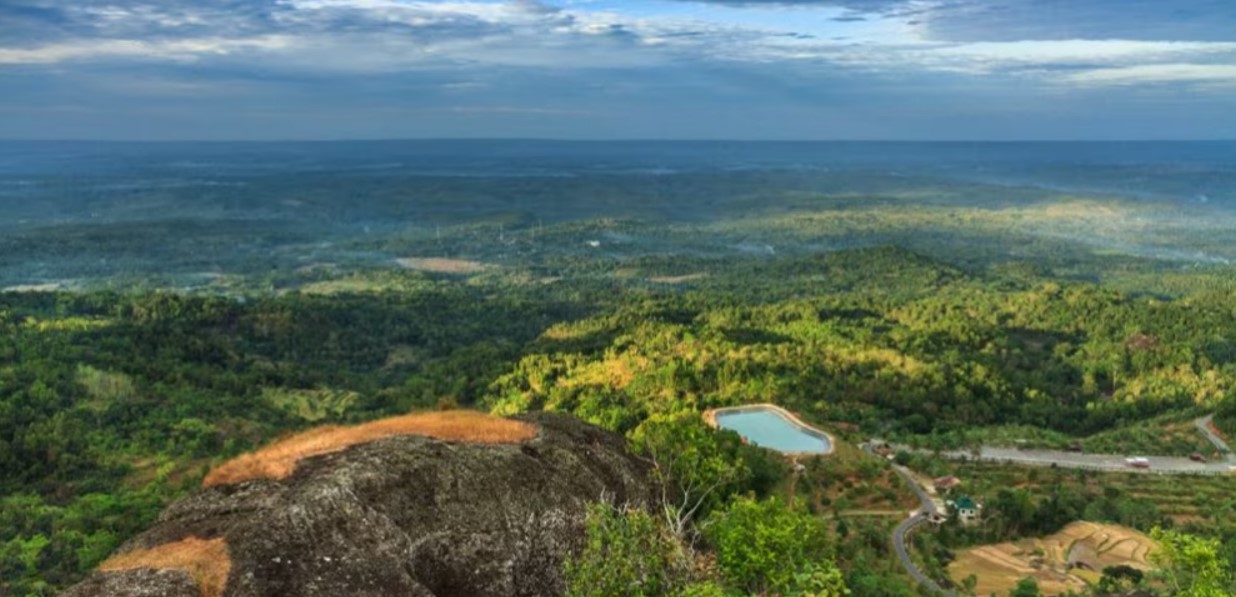 Deretan Spot di Desa Nglanggeran yang Raih Banyak Penghargaan Dunia - GoWisata